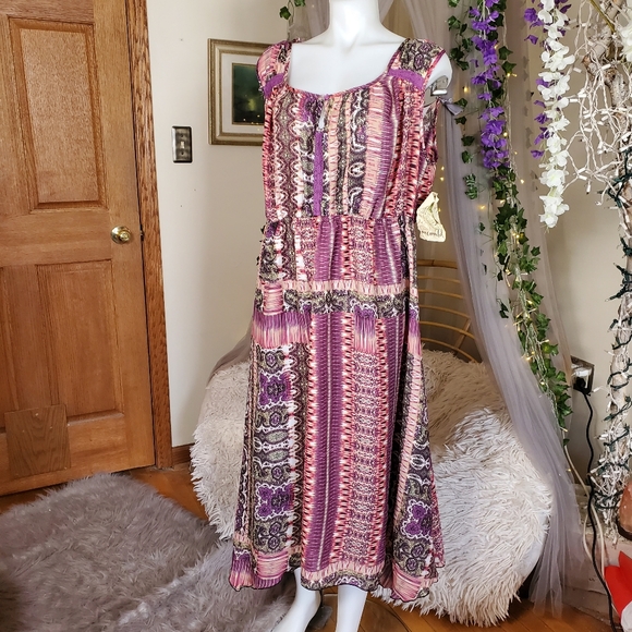 ONE WORLD | Dresses | One World Maxi Dress Lace Purple Geometric ...